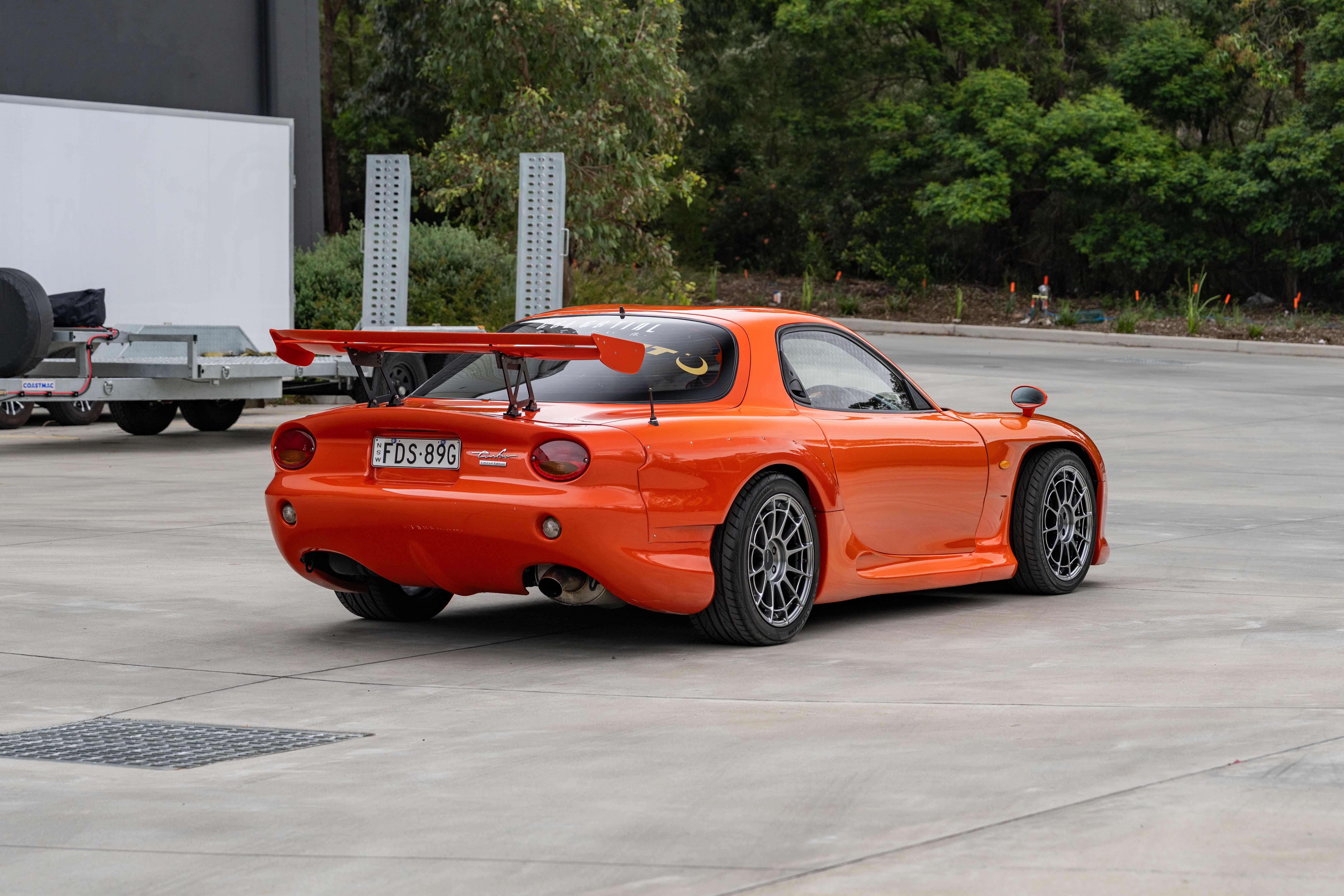 Mazda RX7 переодетая в Porsche 911 оказалась никому не нужна